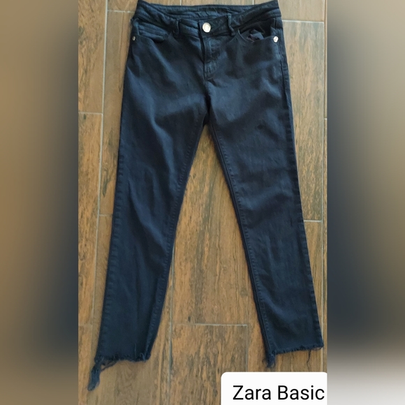 Zara | Jeans | Clearance Z 975 Zara Basic Black Frayed Bottom Skinny Denim Jeans Size 4 | Poshmark
